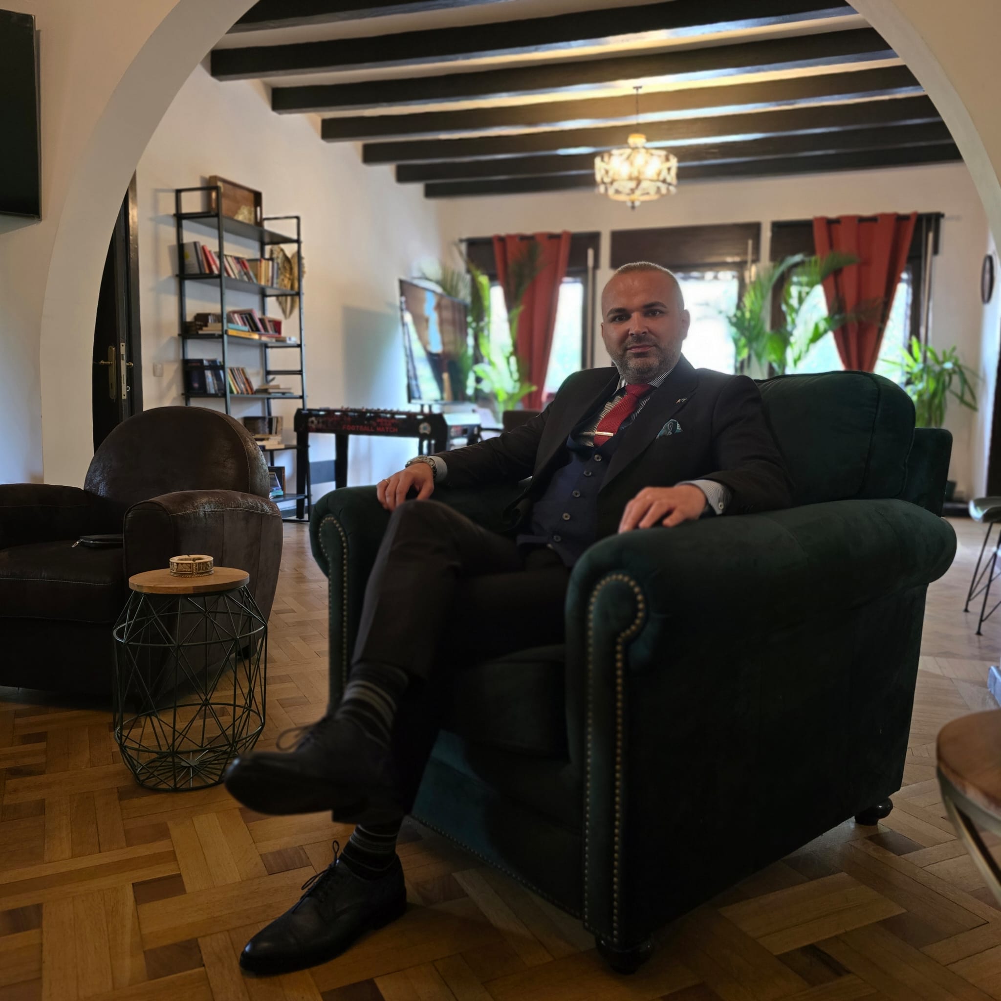 30 de Posturi în Vânzări Disponibile la Eko Group pentru Anul 2024-2025 ...